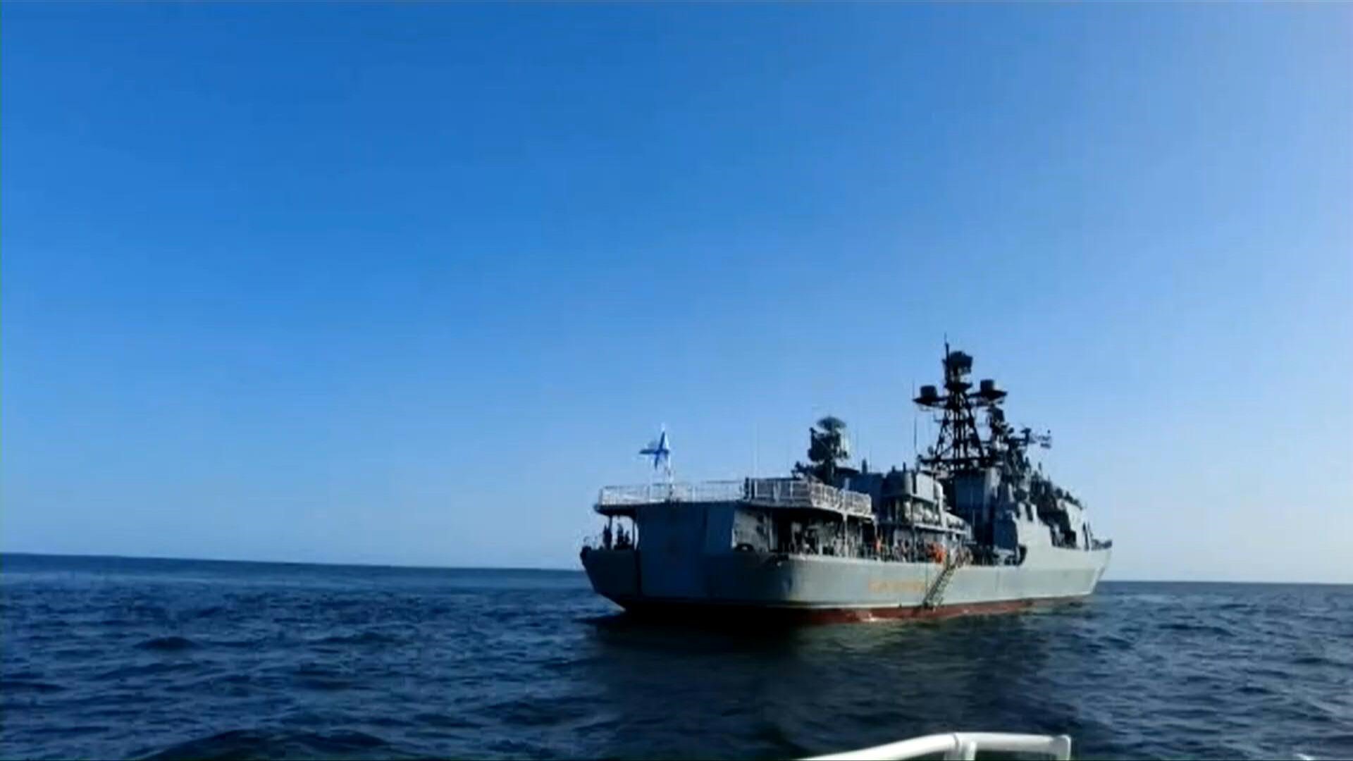 Το Ιράν διεξάγει ναυτικά γυμνάσια με τη Ρωσία και το Ομάν στον Ινδικό ...