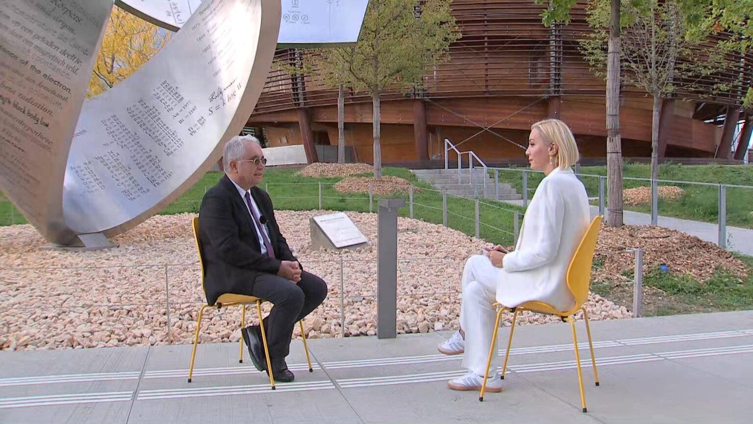 «CERN, 70 χρόνια, το ελληνικό αποτύπωμα»: Ολόκληρο το επετειακό ...