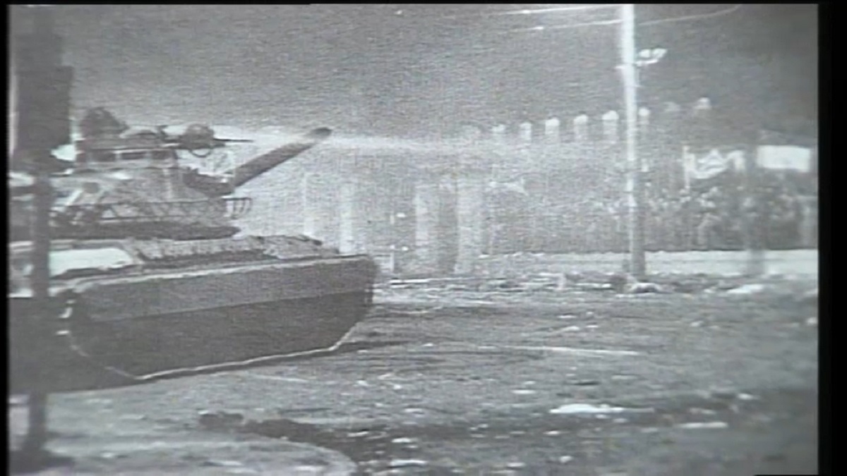 Η εξέγερση του Πολυτεχνείου-17 Νοεμβρίου 1973 (video) - ertnews.gr