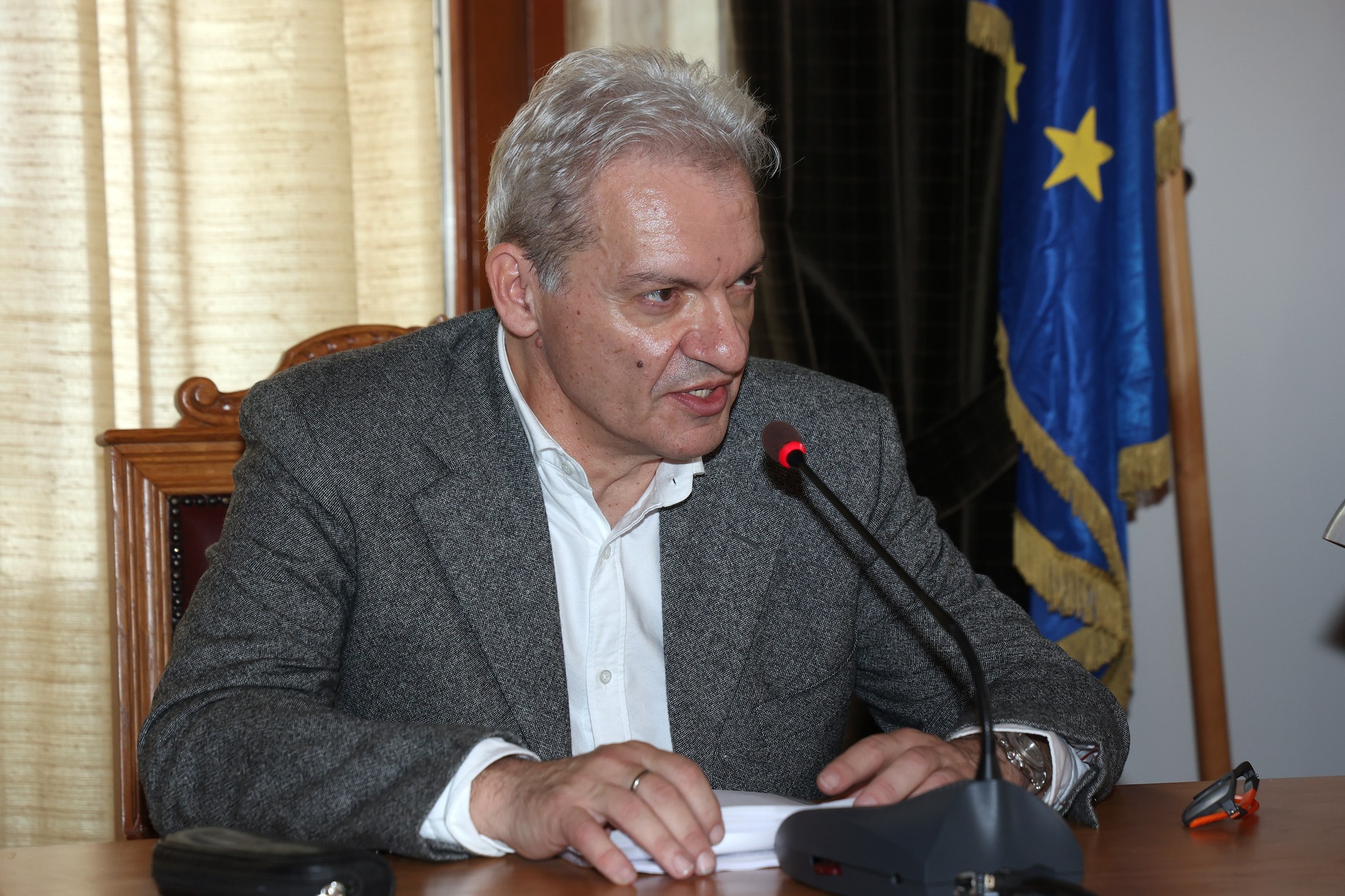 Ηράκλειο: Κοινό μέτωπο των δήμων για πλημμελείς αποκαταστάσεις δρόμων ...