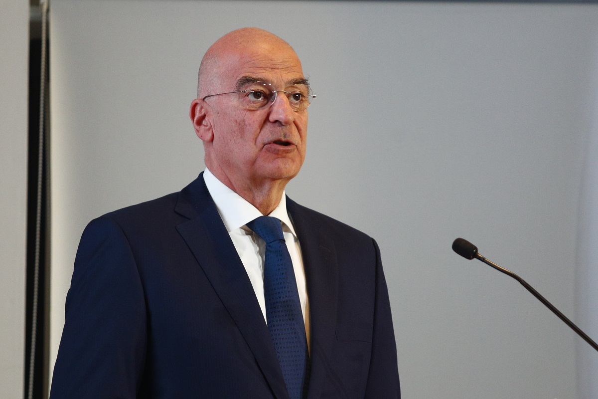 Ν. Δένδιας για τα 81 χρόνια από τη Σφαγή των Καλαβρύτων: Τα εγκλήματα ...