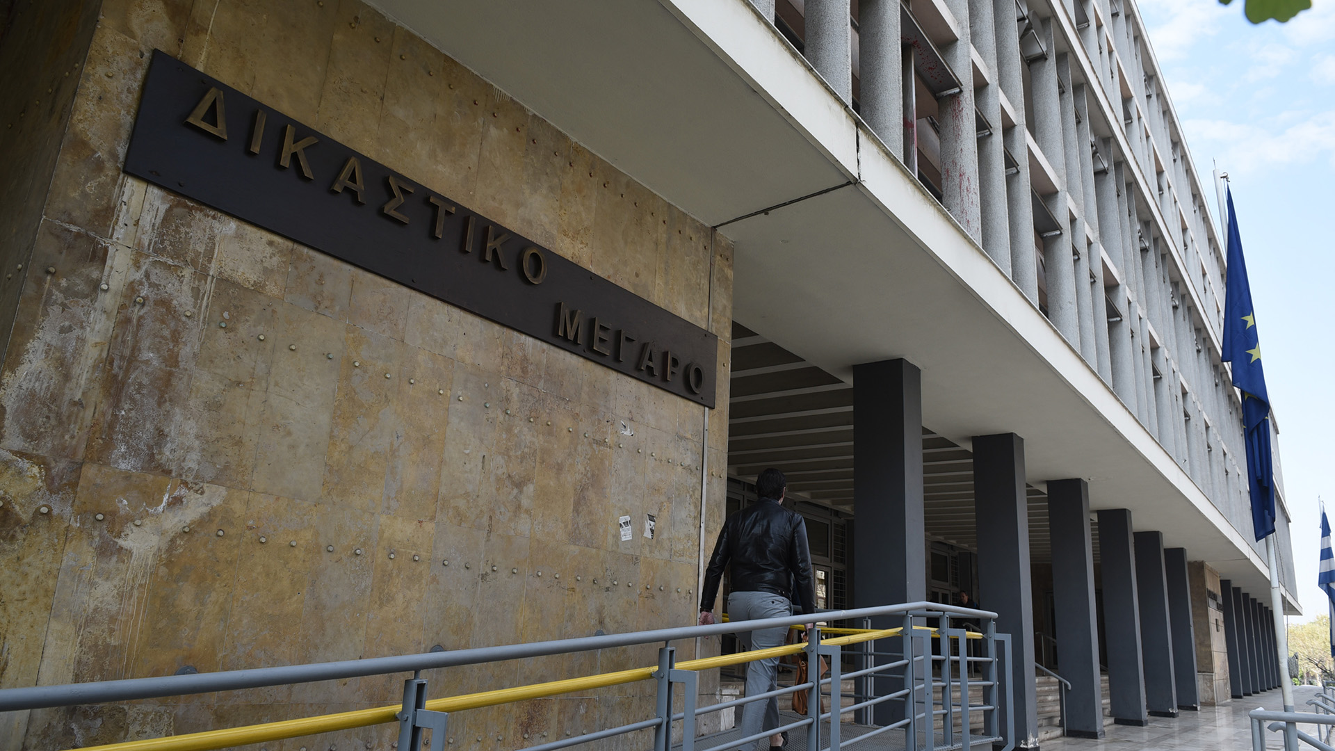 Θεσσαλονίκη: Συνελήφθη στρατιωτικός επειδή ηχογραφούσε παράνομα σε ...