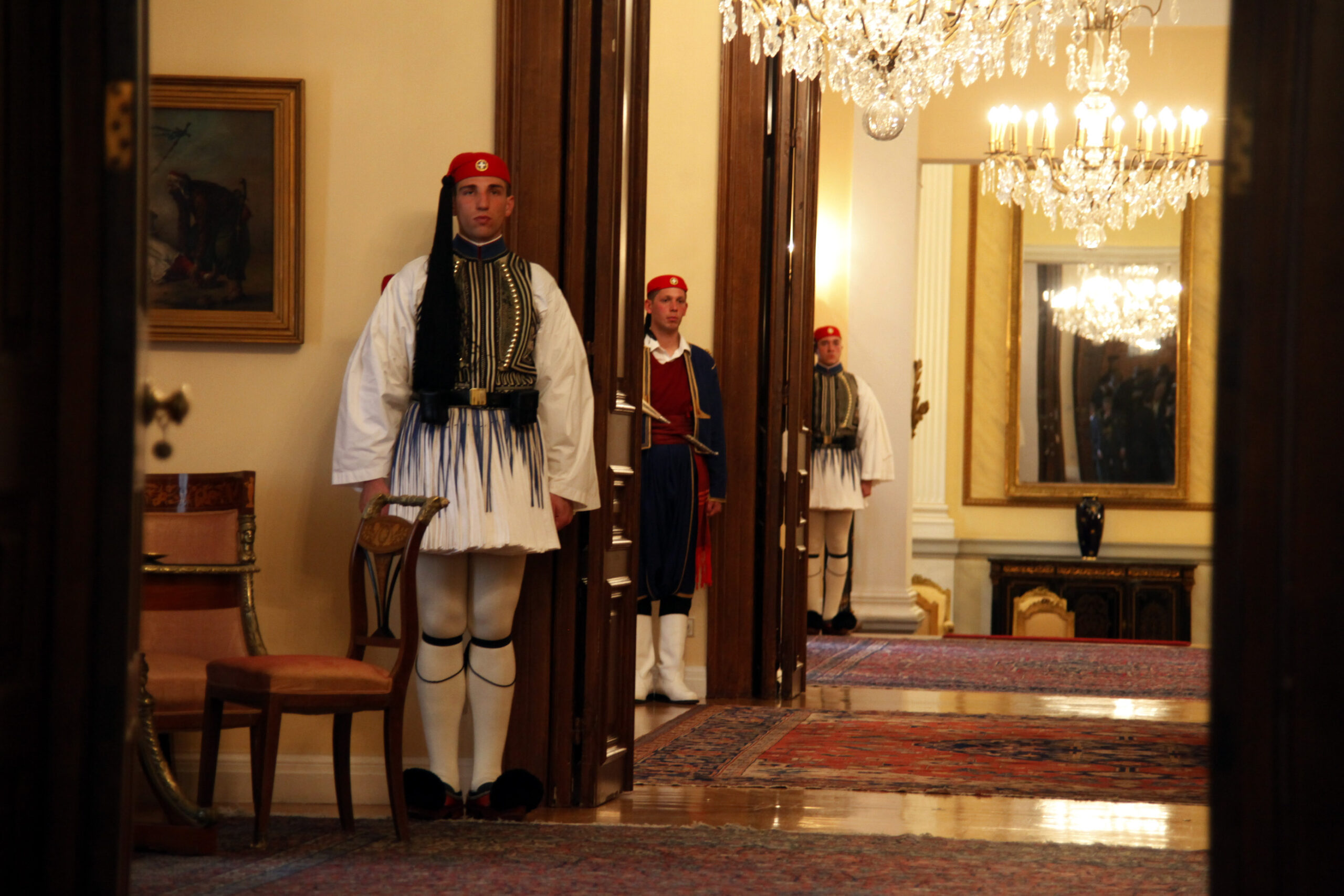 Οι Πρόεδροι της Δημοκρατίας από το 1975 έως σήμερα - Οι θητείες και τα ...