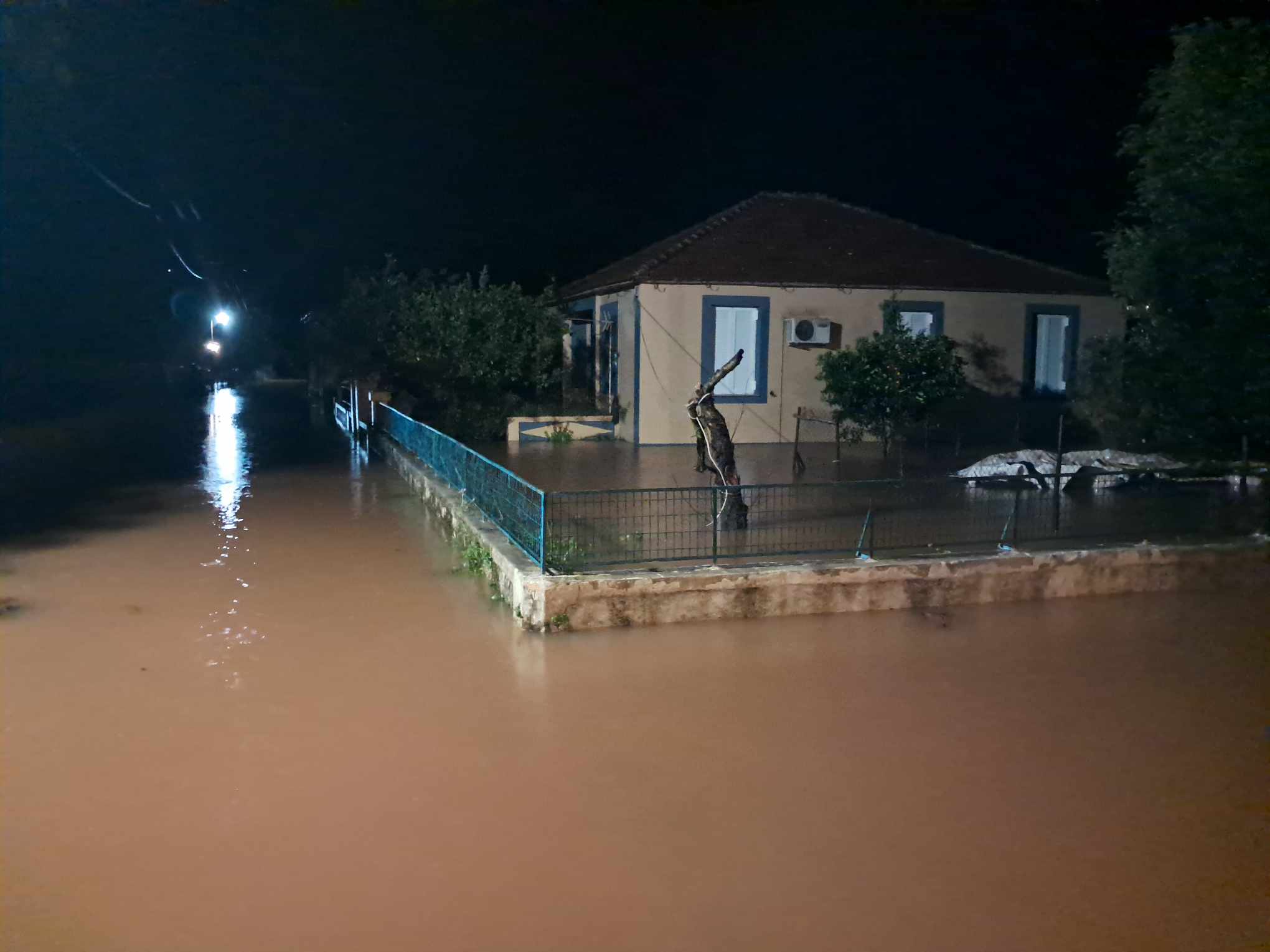 Καταστροφές από την κακοκαιρία στην Κεφαλονιά - Έκτακτα μέτρα ...