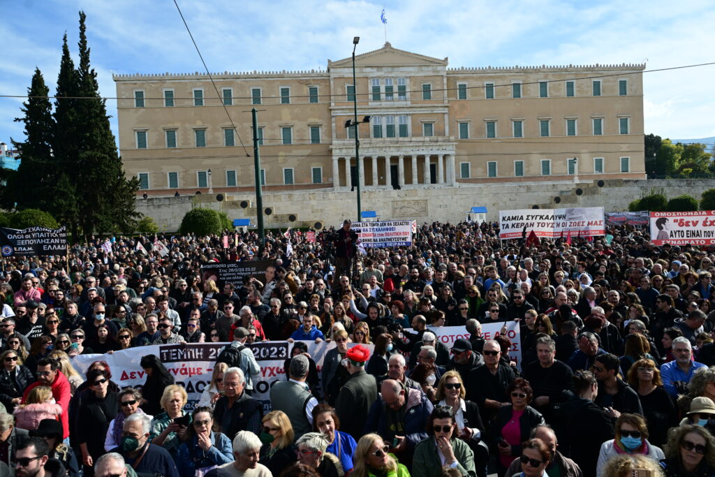Τέμπη: Χιλιάδες πολίτες θα δώσουν δυναμικό παρών στην απεργία