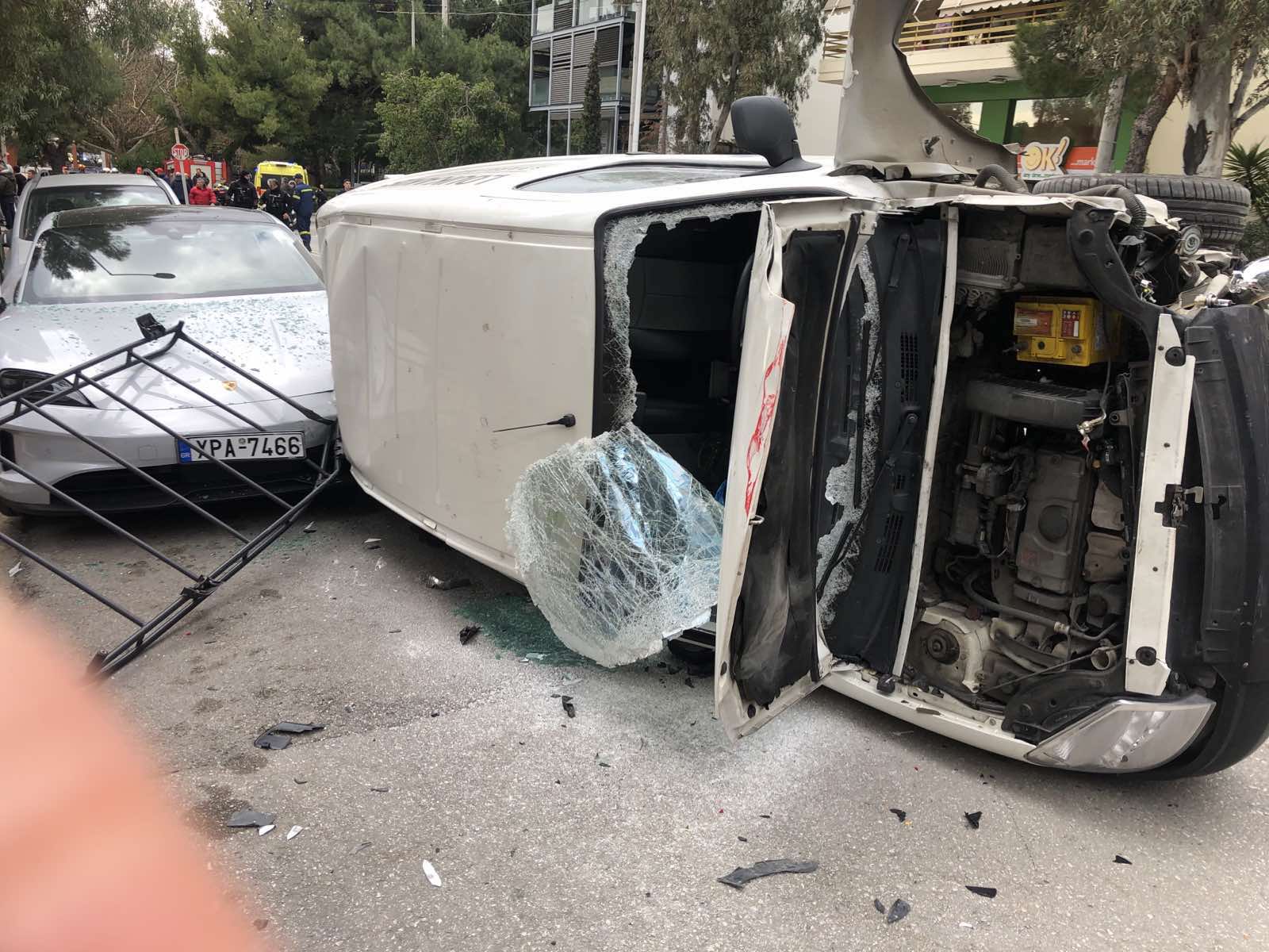 Νέο Ψυχικό: 88χρονη η οδηγός που μπήκε ανάποδα στην πλατεία και προκάλεσε το τροχαίο δυστύχημα ...