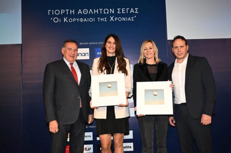 Τιμή, συγκίνηση και υπερηφάνεια στη γιορτή του ΣΕΓΑΣ στο Στάδιο Ειρήνης ...