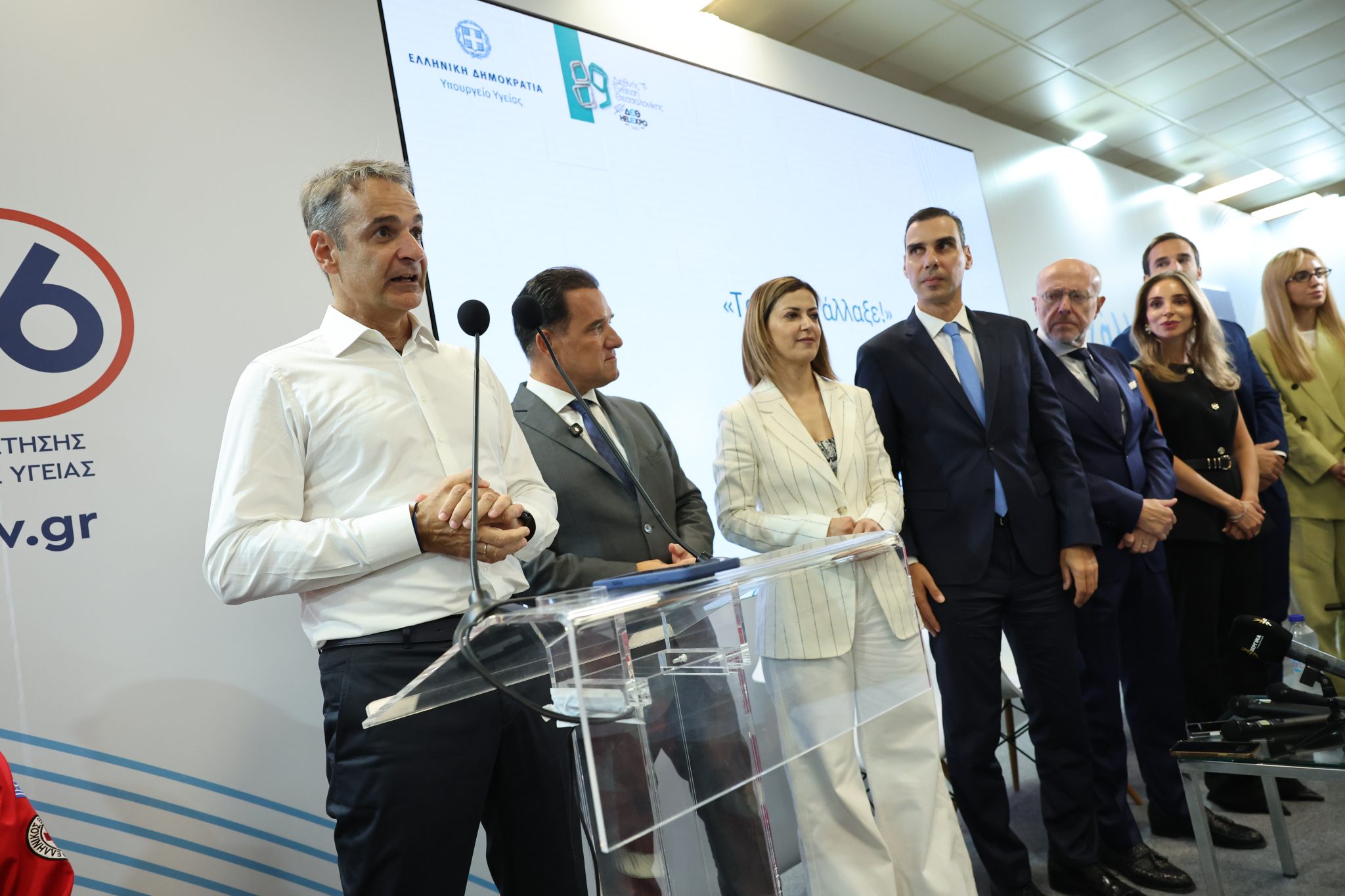 Στους χώρους της ΔΕΘ ξεναγήθηκε ο πρωθυπουργός - «Στόχος νέο ΕΣΥ ...