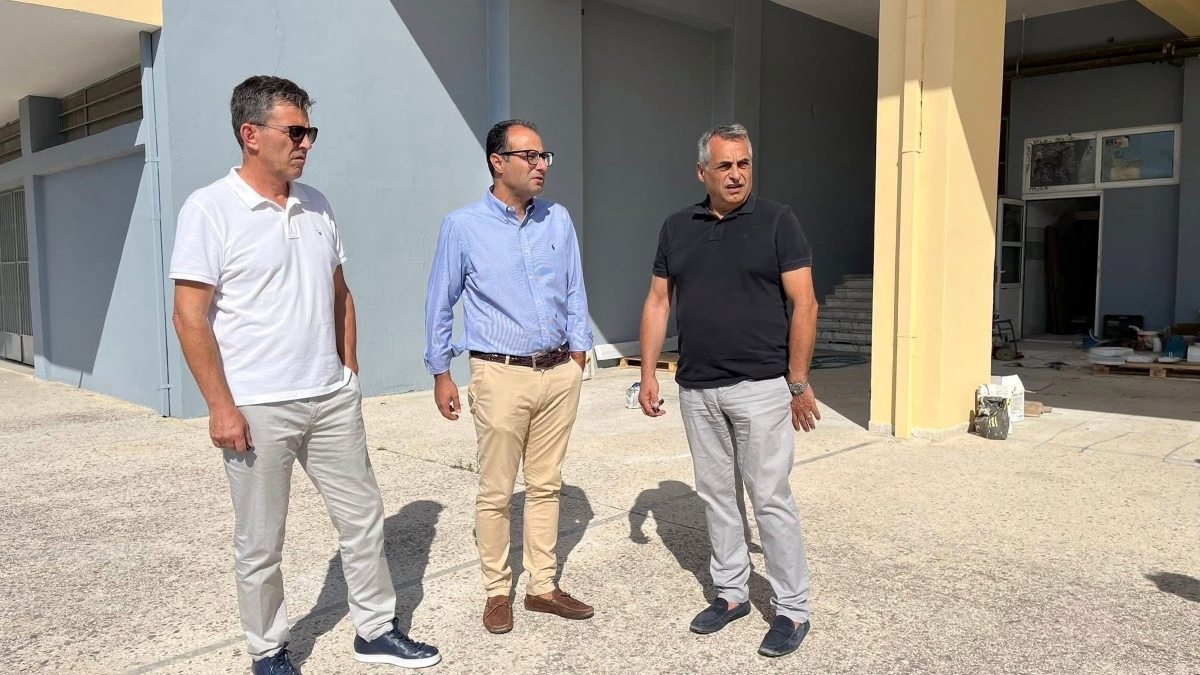 Στο 1ο Γυμνάσιο και στο 1ο Λύκειο Τρίπολης ο πρόεδρος της ΚΤΥΠ Α.Ε ...