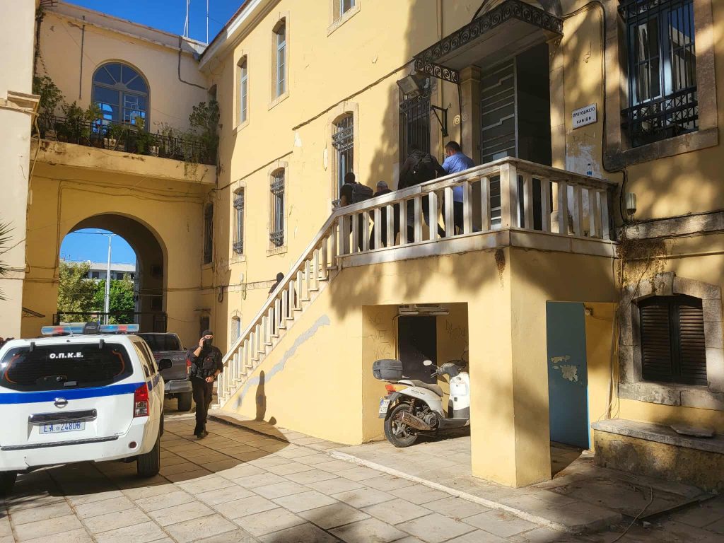 Χανιά: Στις 25 Σεπτεμβρίου θα απολογηθεί ο 46χρονος ιερέας για το ρόλο ...
