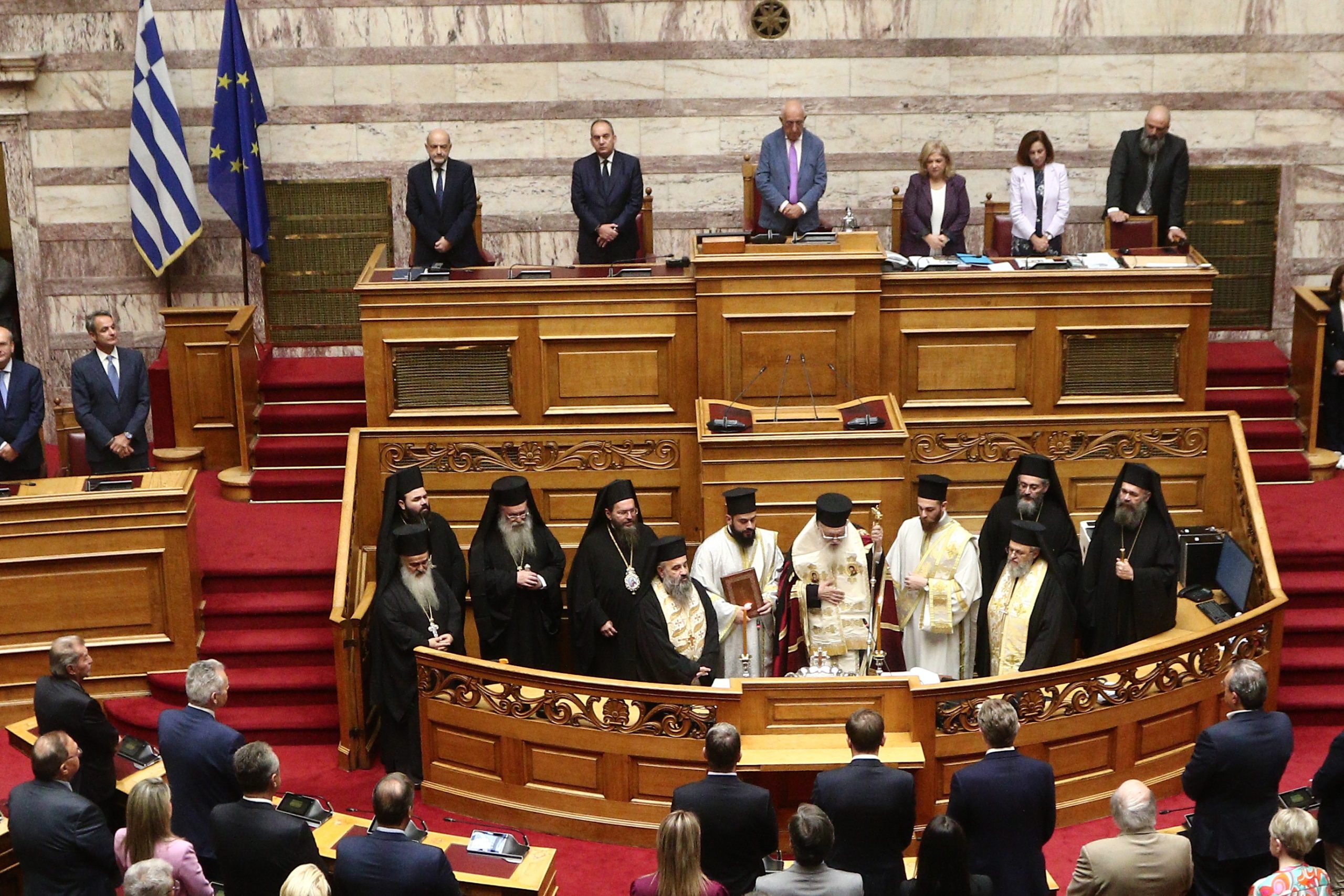 Βουλή: Ξεκίνησε η νέα κοινοβουλευτική περίοδος μετά τον καθιερωμένο ...