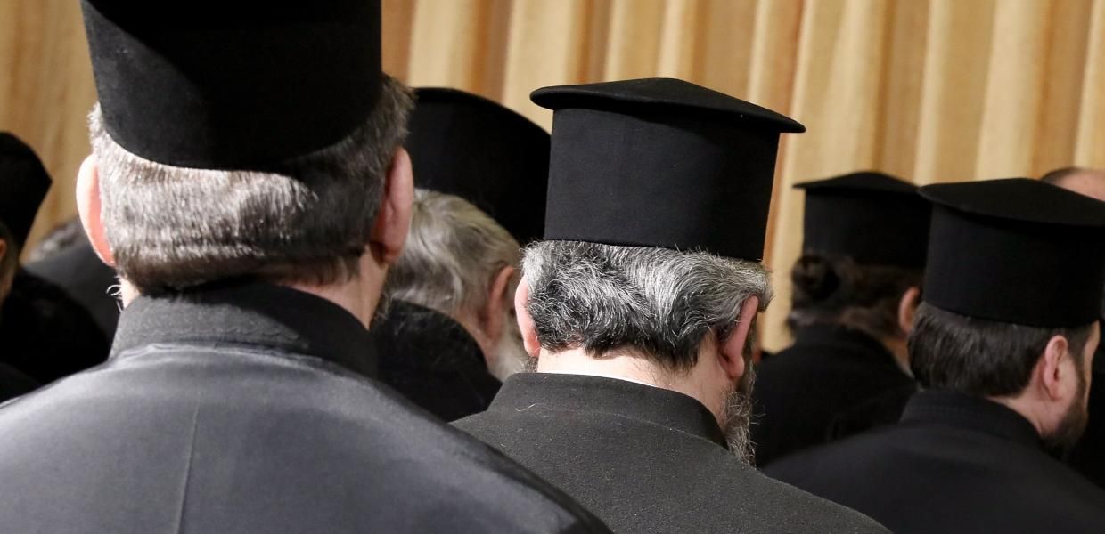 Στο πλευρό των αγροτών της Θεσσαλίας οι κληρικοί της Μητρόπολης Λαρίσης ...