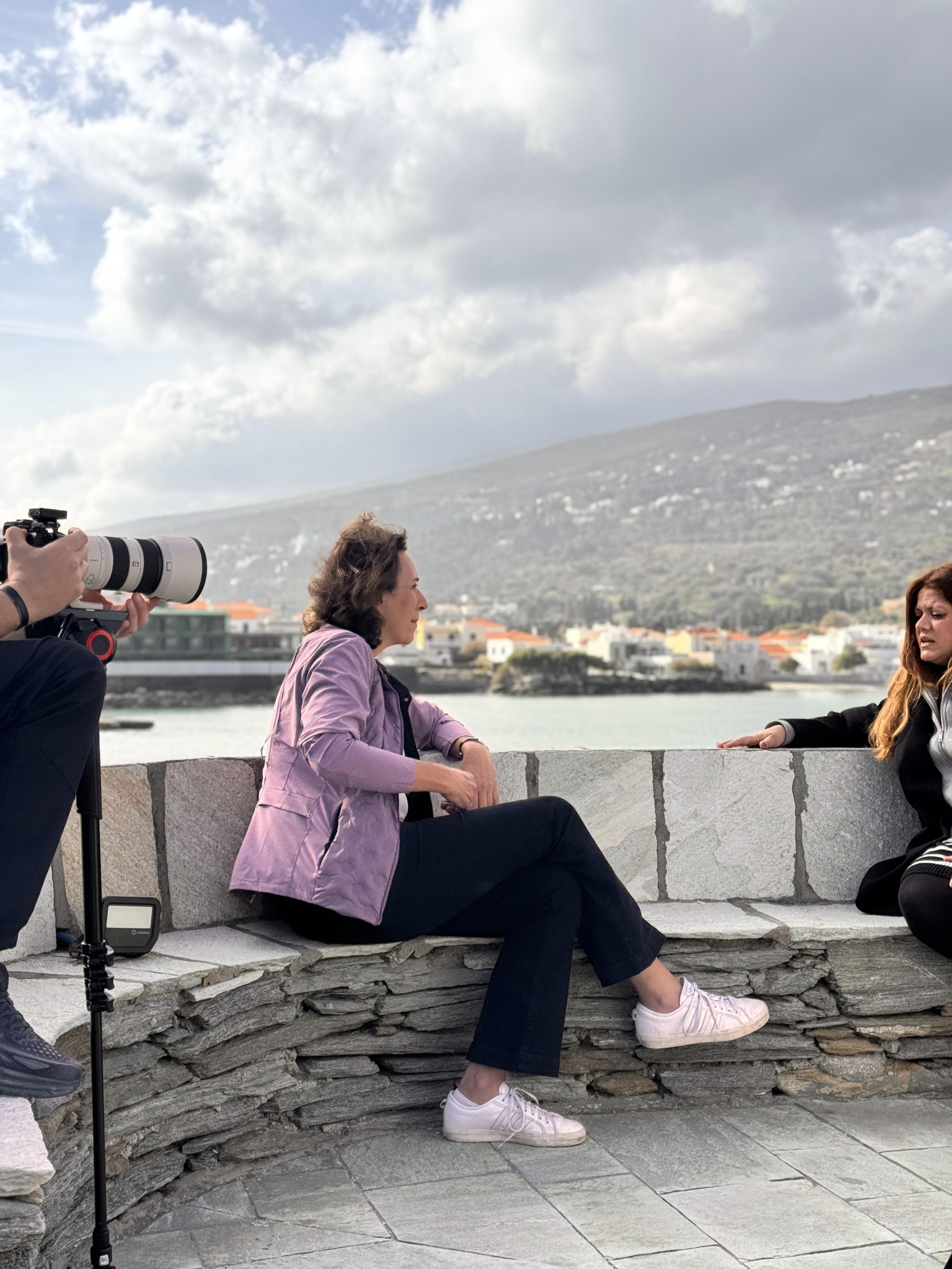 ΕΡΤnews: «Το ναυάγιο του πλοίου Χρυσή Αυγή» στις «365 Στιγμές» με τη ...