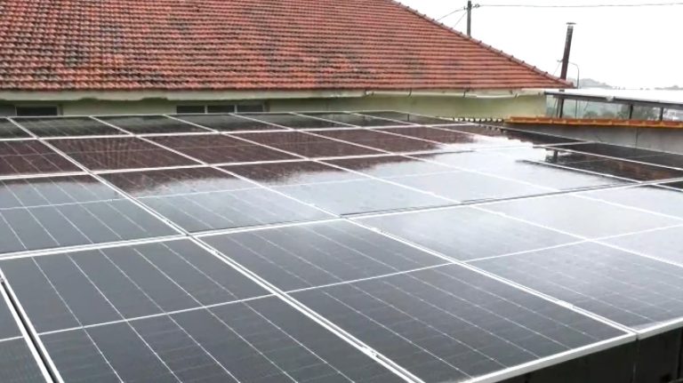 «Φωτοβολταϊκά στο μπαλκόνι»: Στη Βουλή το νομοσχέδιο - Ενισχύουμε την ...