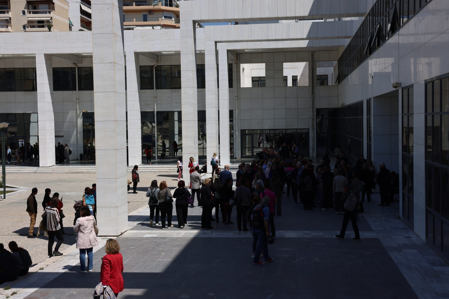 Τον χειμώνα σχεδίαζε τις επιθέσεις σε ΕΦΚΑ και Πρωτοδικείο για να ...