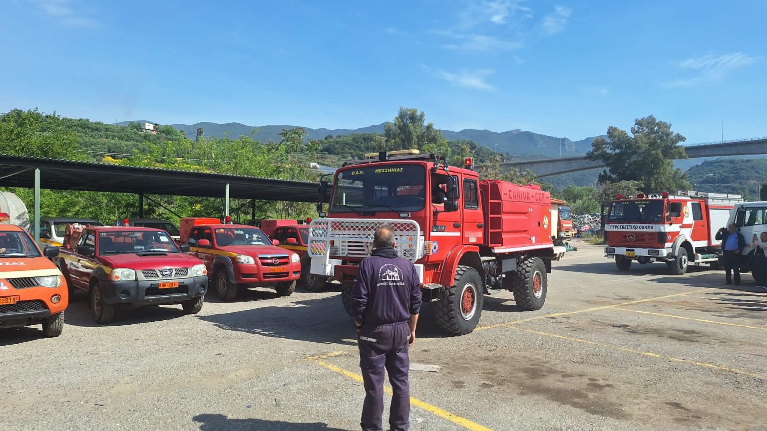 Καλαμάτα: Σε θέσεις διασποράς τα πυροσβεστικά του Δήμου – Σε πλήρη ...
