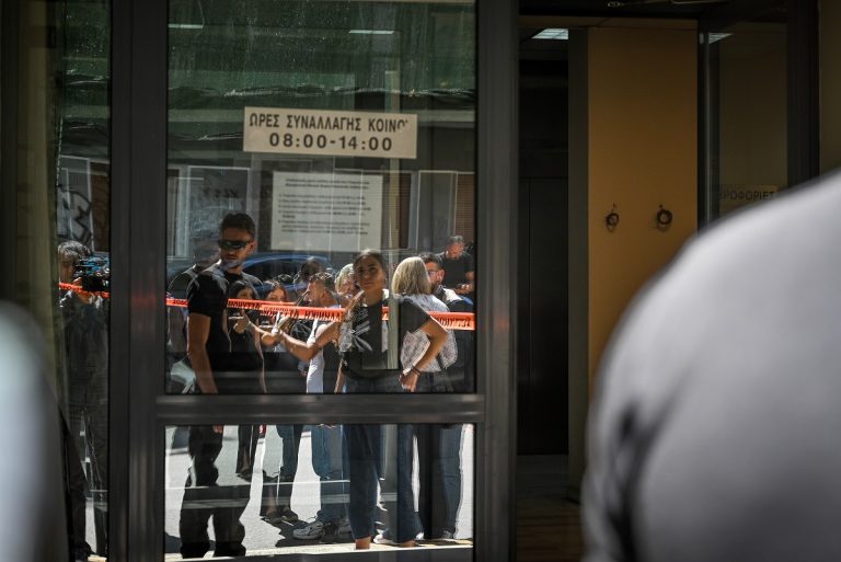 Βαρβέρης (Διοικ. ΕΦΚΑ) στο ΕΡΤnews Radio 105,8: Εξετάζουμε επιπλέον ...