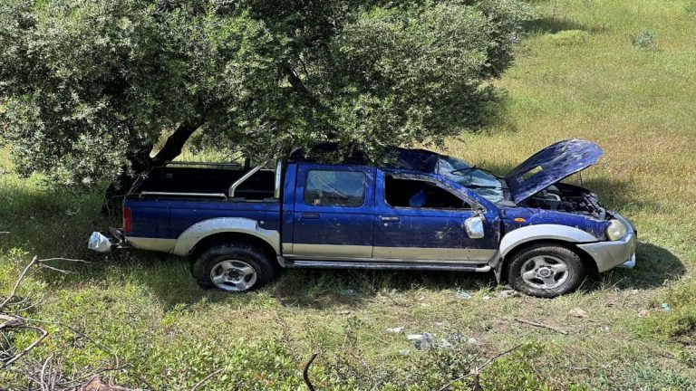 Αγροτικό έπεσε σε γκρεμό 10 μέτρων στην περιοχή της Λάρδου στη Ρόδο ...
