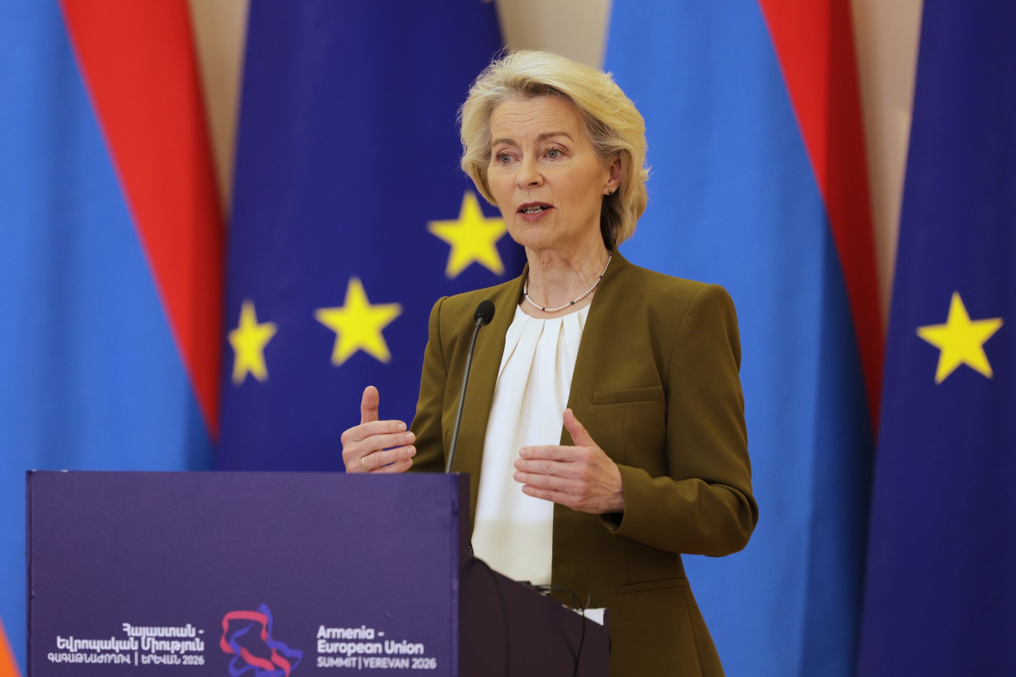 Φον ντερ Λάιεν: Προετοιμασμένη για «κάθε σενάριο» η ΕΕ, μετά την απειλή ...