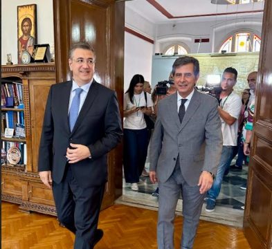 Θεσσαλονίκη: Ενίσχυση των έργων υποδομής στο λιμάνι και το αεροδρόμιο ...